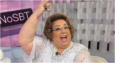 Homem Ou Mulher Mamma Bruschetta Registra Seu Nome Oficial