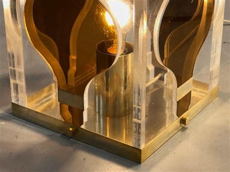 Square Plexiglass Sculptural Table Lamp Italy 1970 For Sale At 1stdibs