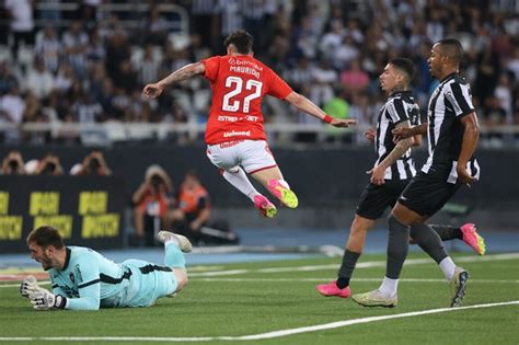 Fora De Casa Inter Perde Para O Botafogo
