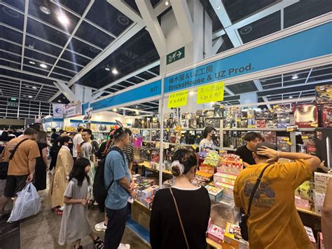 動漫節2023煞科︱最後一日仍人頭湧湧 有旅客花3000元買模型 星島日報