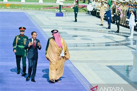 Presiden Jokowi Bertemu Dengan Pm Arab Saudi Di Istana Al Yamamah