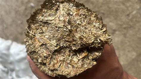 Brown Hard Natural Bio Mass Briquettes Size 90mm Packaging Size 35kg 40kg At Rs 570