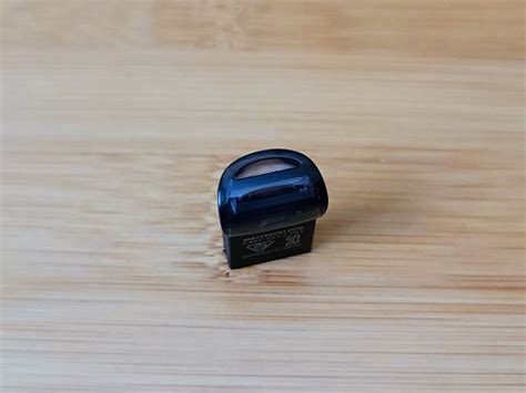 Sandisk Ultra Fit Review A Slim Simple Flash Drive That Blends Right In Windows Central