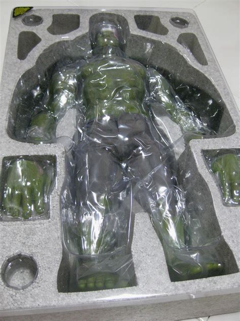 DeSMOnd Collection Hot Toys Hulk In The Avengers