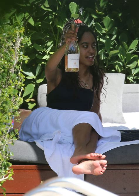 Malia Obama Sexy 25 Photos Thefappening