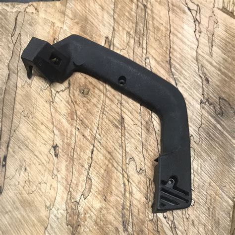 Mcculloch Power Mac 310 320 Chainsaw Left Trigger Handle Half 213228