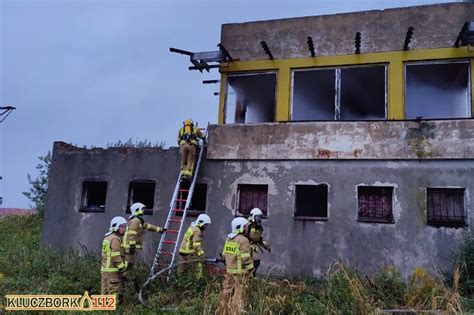 Pożar w nastawni PKP w Kuniowie pod Kluczborkiem Paliły się