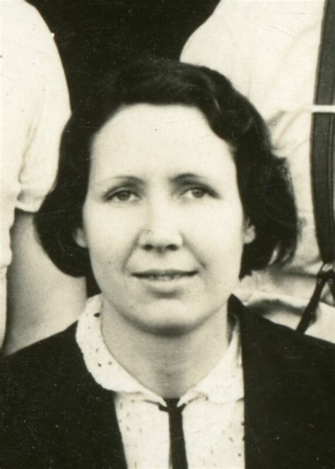 Vera Moullet Willamette Heritage Center