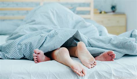 Las 7 posiciones sexuales más comunes y formas fáciles de darles sabor Girlismes