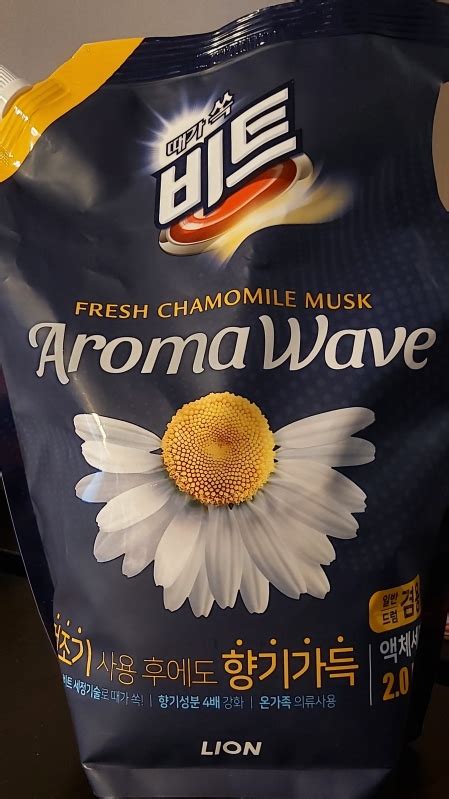Концентрированный гель для стирки LION Aroma wave Свежая ромашка | отзывы