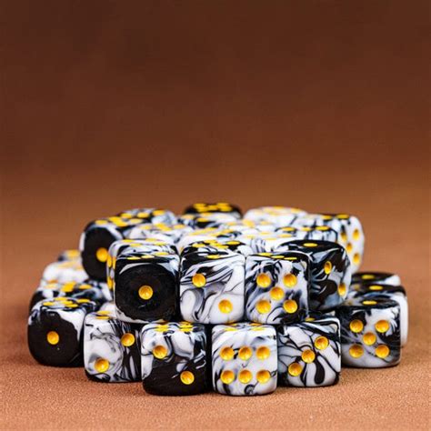 Black And White Mini D6 Dice 25 Pcs