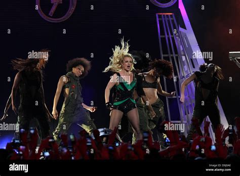 Britney Spears Performing On Jimmy Kimmel Live To Promote Her New