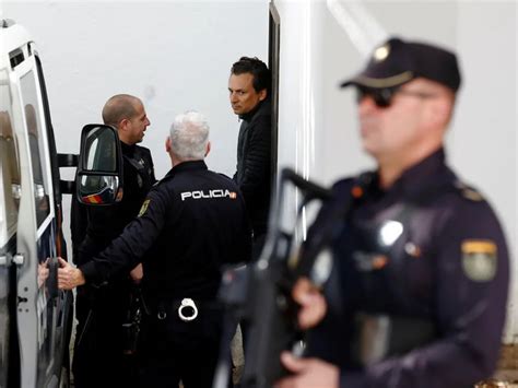 Filtrar Datos A Medios Parte De La Estrategia De Baltasar Garz N Para Que Lozoya No Pise La