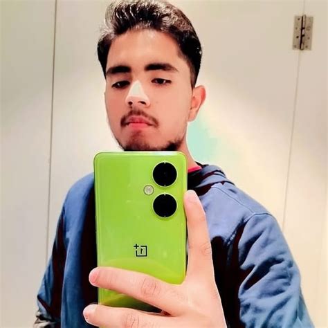 Samarth Bhardwaj Samarth77 • Threads Say More