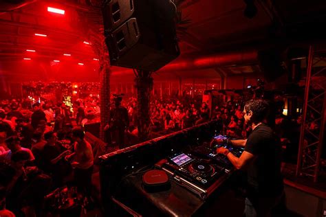 DJ Suketu DJ Services Mumbai Weddingsutra