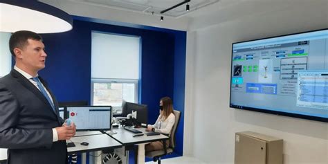 Блекаут в Україні як працюватимуть звязок тв і радіо — новини України Nv