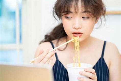 長假結束「嘴饞總是吃不飽」？小心你可能「假性飢餓」 營養師親授8招！ 風傳媒 Line Today
