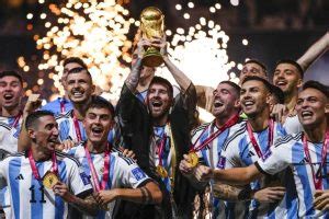 Female Fan Goes Topless After Argentina Win World Cup Final Pictures