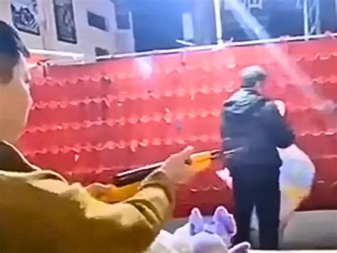 Mans Balloon Shooting Shocks People Online