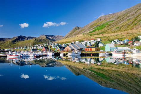 8 Best Small Towns In Iceland