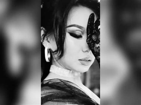 Kim Sohyeon Cam Model Free Live Sex Show And Chat Stripchat