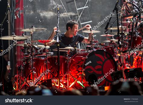 Nampa Idaho September 25 Godsmack Singer Sully Erna Beats The