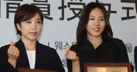 평창 올림픽 감동 이상화·고다이라 나오 한일 우정상 수상
