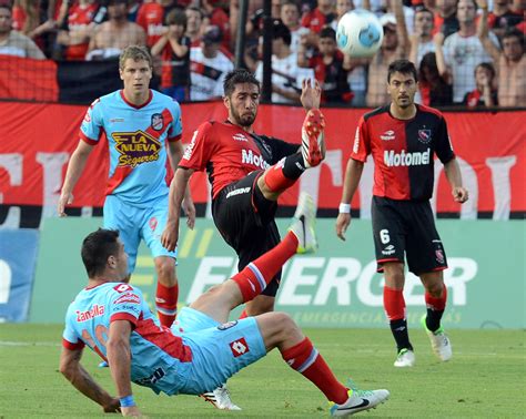 San Lorenzo Es El Nico L Der Gracias Al Empate De Newells Y Arsenal Infobae