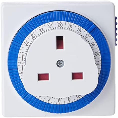 Defender 24 Hour Segment Timer Switch Energy Saver Plug Standard Size Plug In Timer Socket