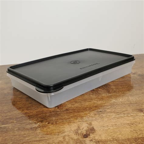 Tupperware Bacon Keeper Jr Cold Cut Deli Keeper New 794 795 Tupperware Re Use It