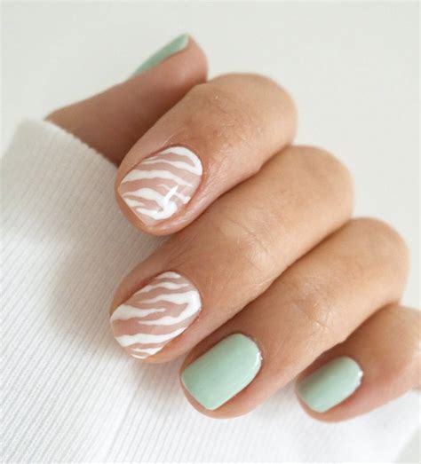 Descubrir 45 Imagen Uñas Verde Y Rosa Pastel Abzlocalmx