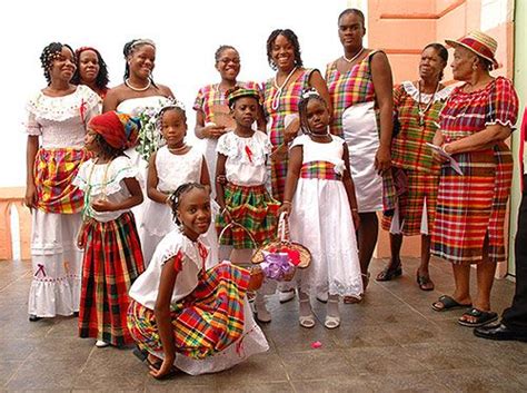 Guadeloupe And Martinique Les Costumes Traditionnels Des Antilles