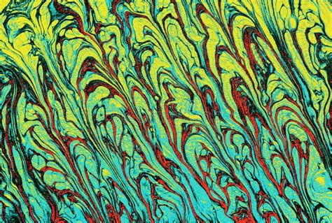 Fondo Abstracto De Oro Y Verde Angosto Patrón De Mármol Líquido