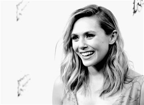 Download Wallpaper Look Smile Actress Elizabeth Olsen Elizabeth Olsen Section Girls In