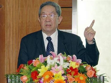曾令张学良抛妻弃子，民国美女赵一荻到底有多美？