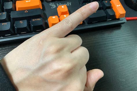 What Does The Pinky Finger Mean In Chinese Jinyu Translation