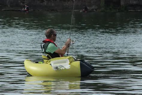 Float tube les différents modèles du débutant à l expert Esoxiste
