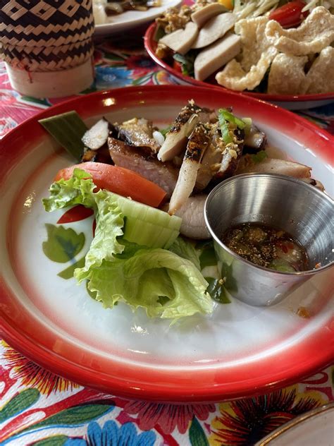 Tuk Tuk Thai Isan Street Food Rchicagofood
