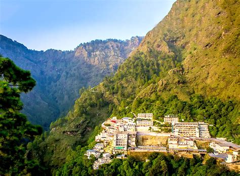 Delightful 2 Nights 3 Days Jammu Honeymoon Package Myholidays