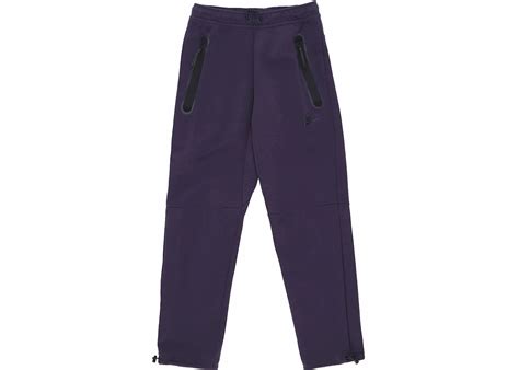 Nike Sportswear Tech Fleece Sweatpants Cave Purpleblack Side Kicks