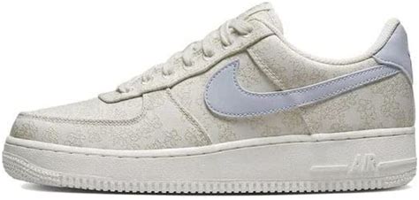 Заказать Кроссовки для баскетбола Nike женские Air Force 1 Nike, цвет ...