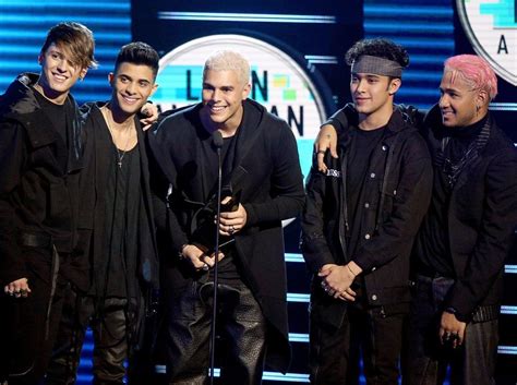 Ozuna Bad Bunny Y Cnco Triunfaron En Unos Latin American Music Awards