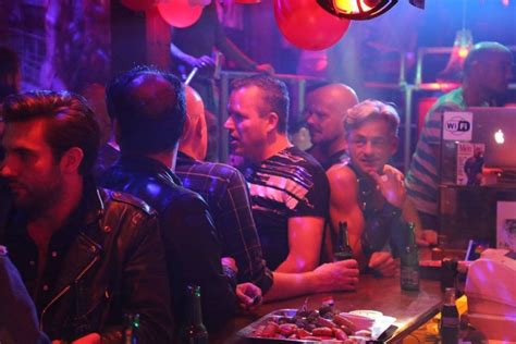 Guide Complet De Voyage Gay à Amsterdam