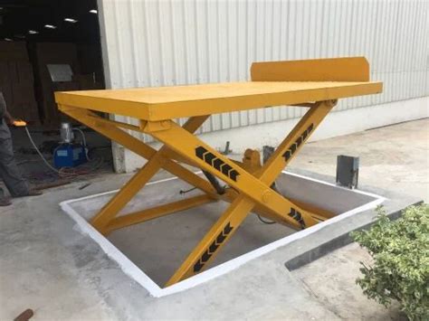 Ssl3000 Truck Loading Unloading Scissor Lift Working Height 20 Feet Capacity 2 3 Ton At