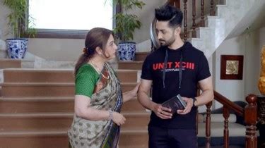 Watch Kaisi Teri Khudgarzi Season For Free Starz On