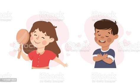 행복한 아이들은 자신을 사랑합니다 자신을 껴안고 있는 소년 거울에 비친 자신을 바라보는 소녀 자기 사랑 수용 자기 관리 행복