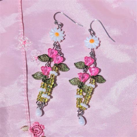 Daisy Bouquet Earrings Lalisa