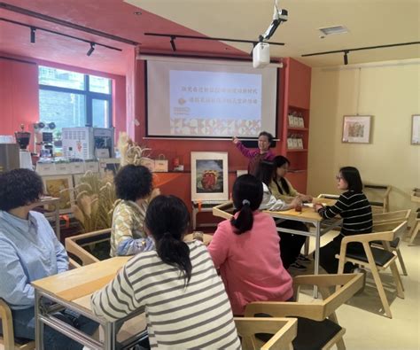 通信花园社区开展巾帼大宣讲活动 大河新闻