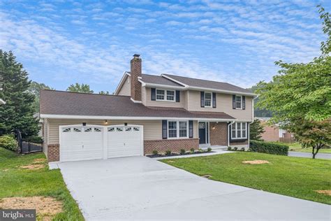 1 Butternut Ln Wilmington De 19810 Mls Denc2045896 Coldwell Banker