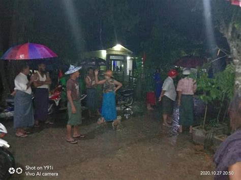 Dvb ဟင်္သာတမြို့ အမေ့မေတ္တာပညာဒါနကျောင်း ဖွင့်ထားသည့်နေအိမ် ခဲဖြင့်ပစ